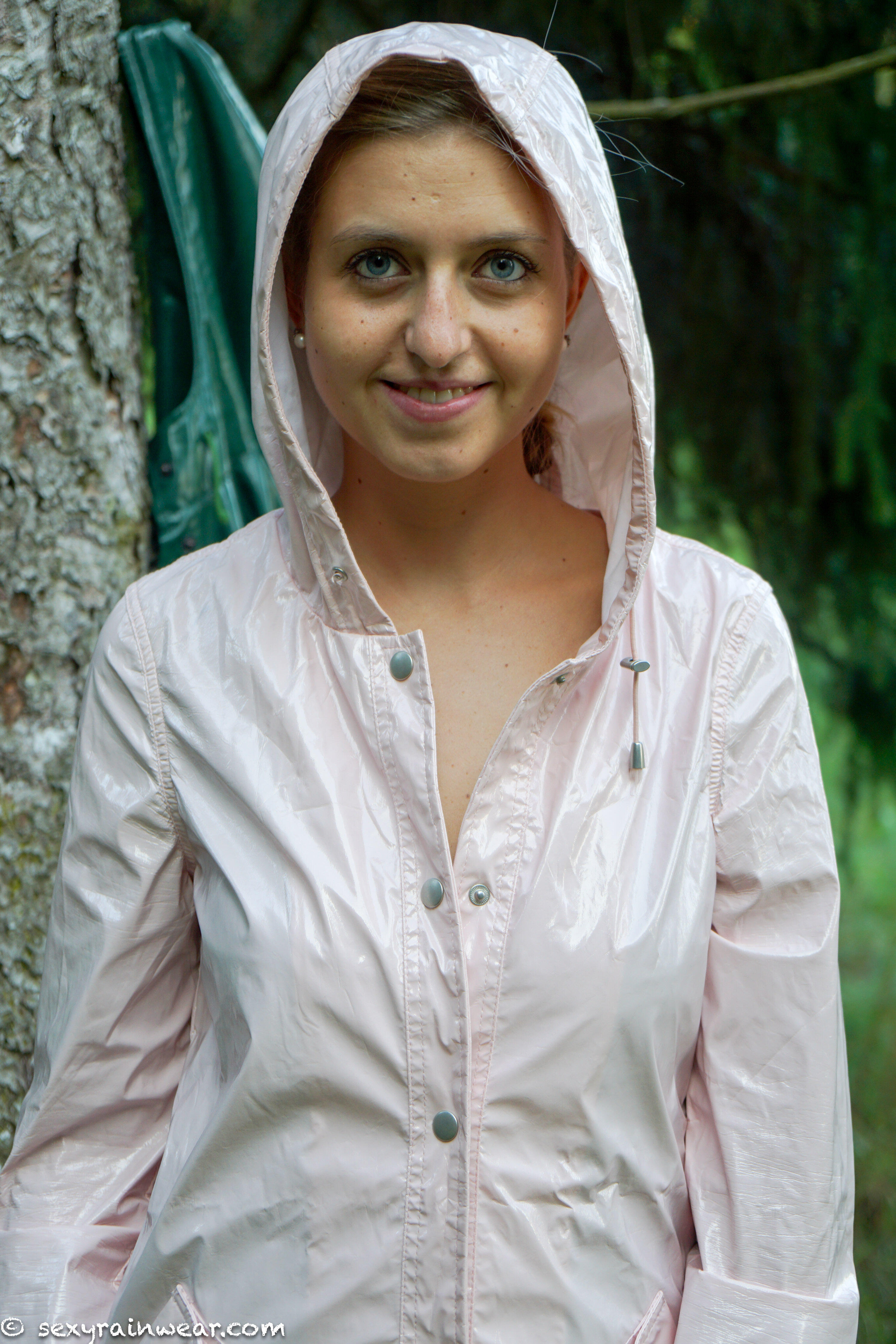 SEXYRAINWEAR.online | Just combine everything