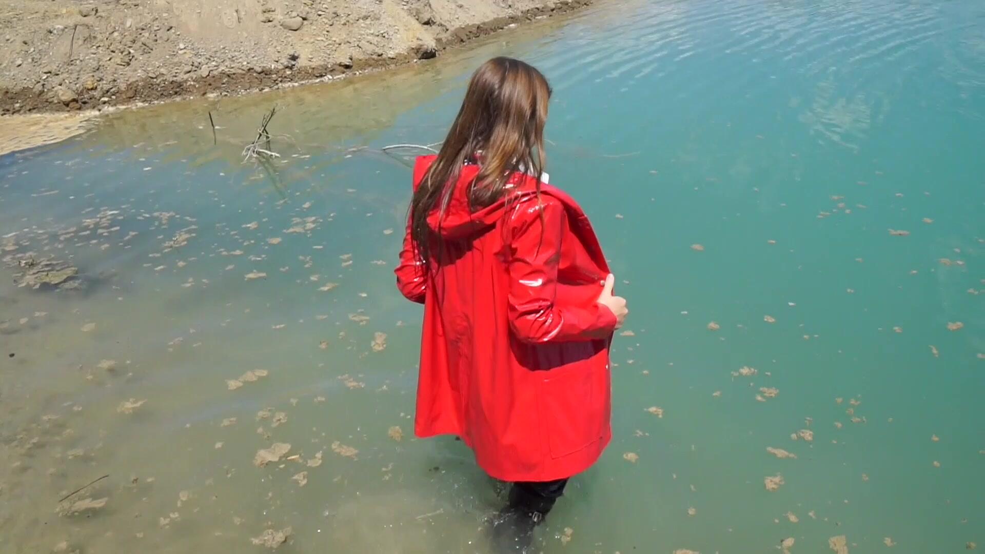 SEXYRAINWEAR.online | Red or Black