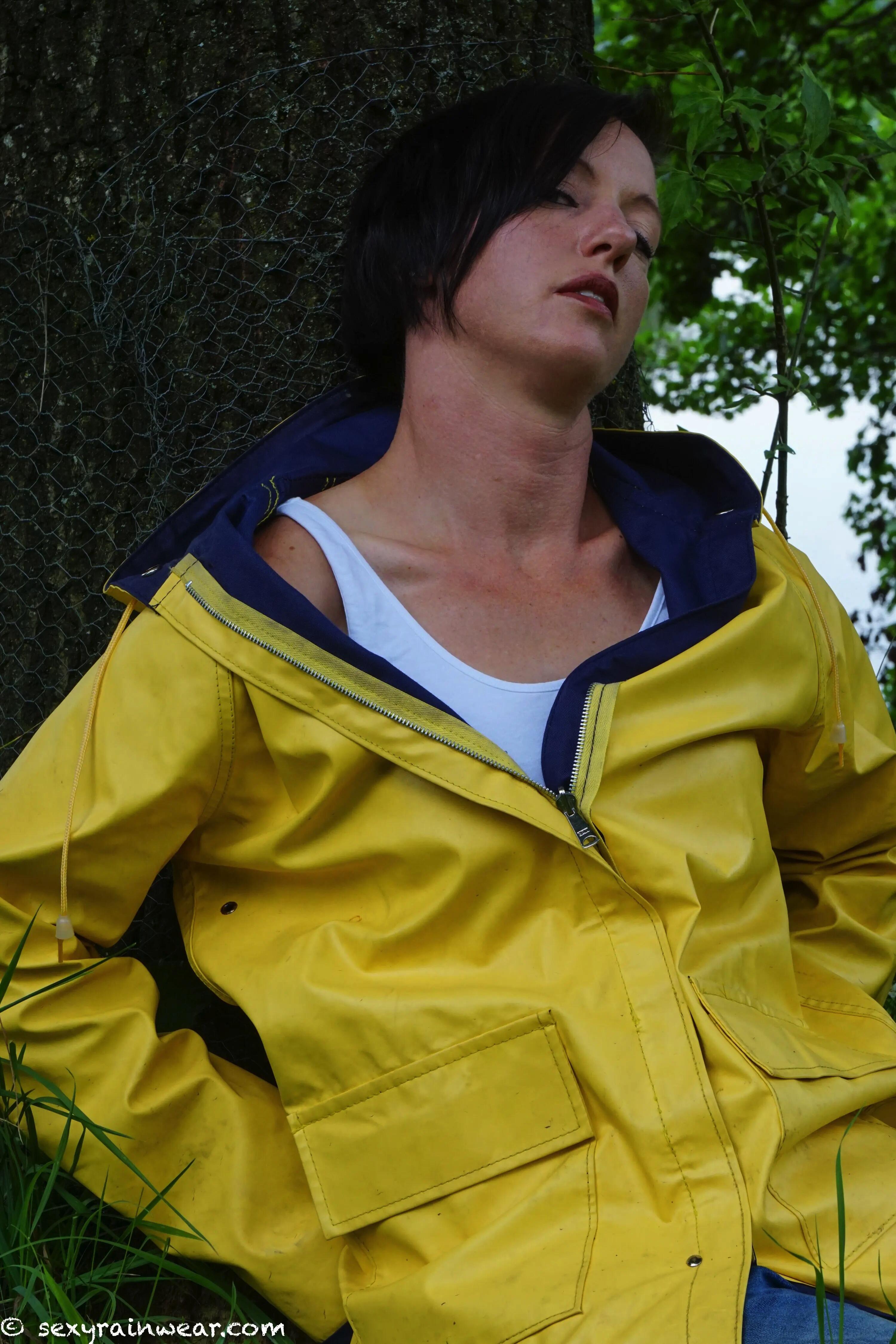 SEXYRAINWEAR.online | Friesennerz in the fields prt 2 (35 pics)